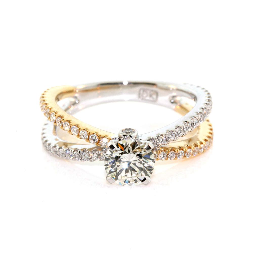 Cross-Over Diamond Solitaire – David Keefe