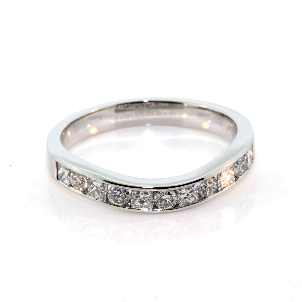 Round and Princess Cut Diamonds – David Keefe Fine Jewellery